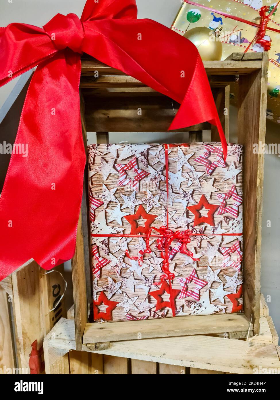 Elaborately wrapped gifts with a bow to decorate a shop window Stock ...