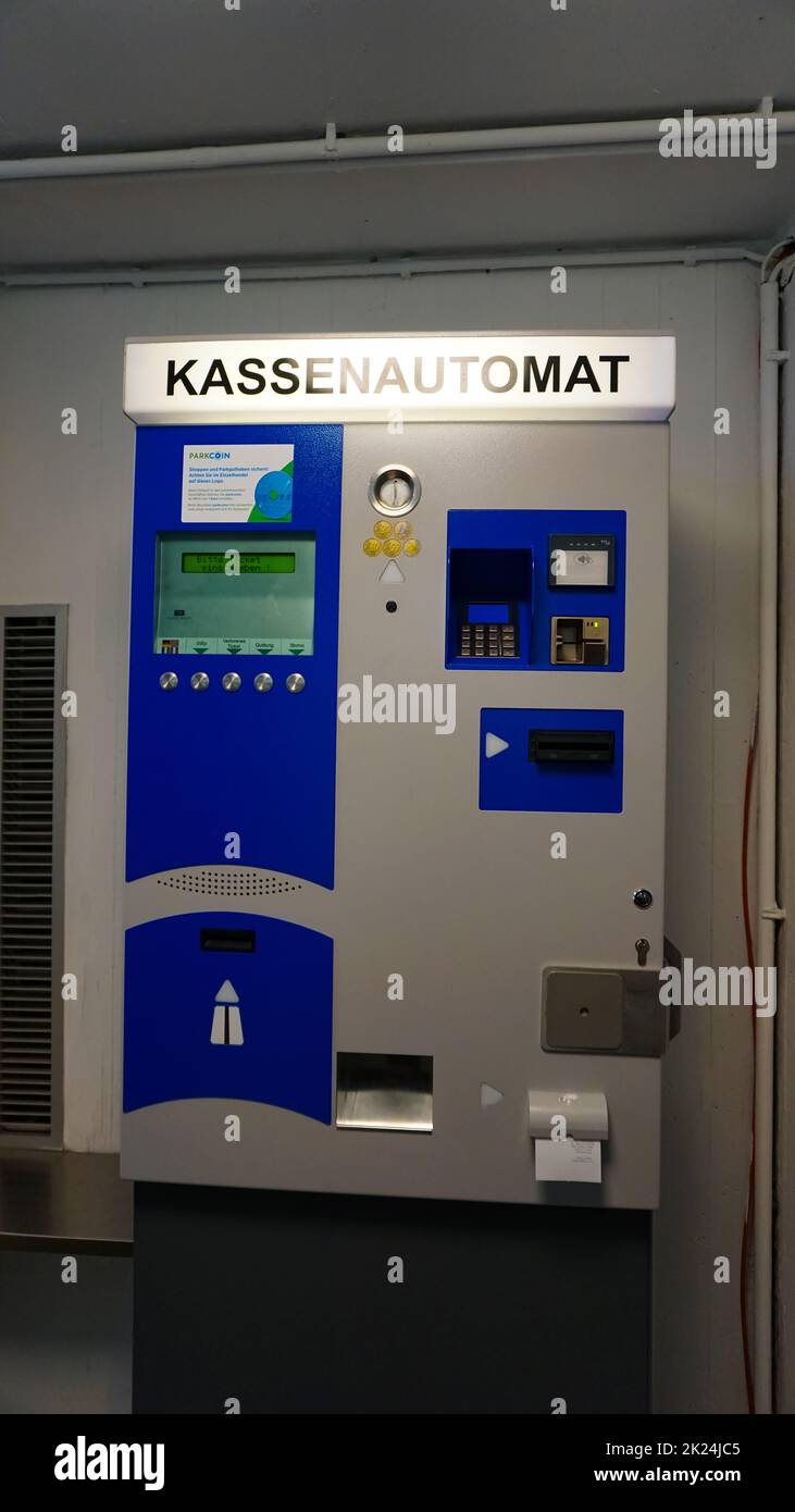 Parking meter to park in germany hi-res stock photography and images ...