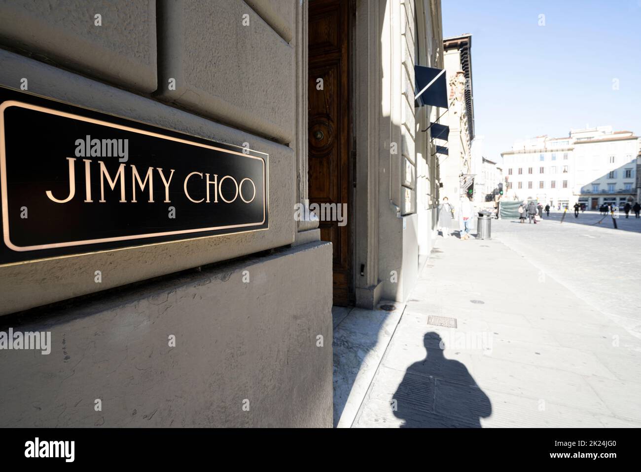 Florence, Italy. January 2022. the view of the windows of the Jimmy ...