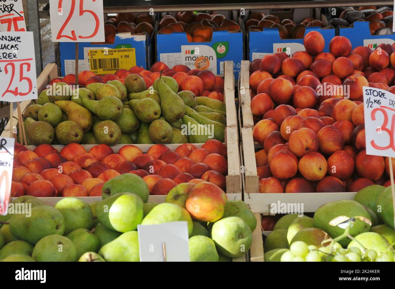 Copenahgen /Denmark/22 Septemeber2022/Fruit vendor ind anish capital ...