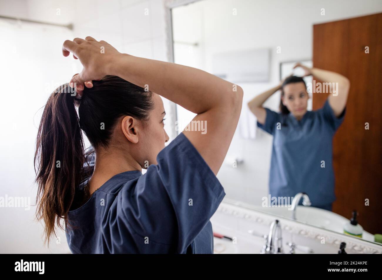 Nurse reflection mirror hi-res stock photography and images - Alamy