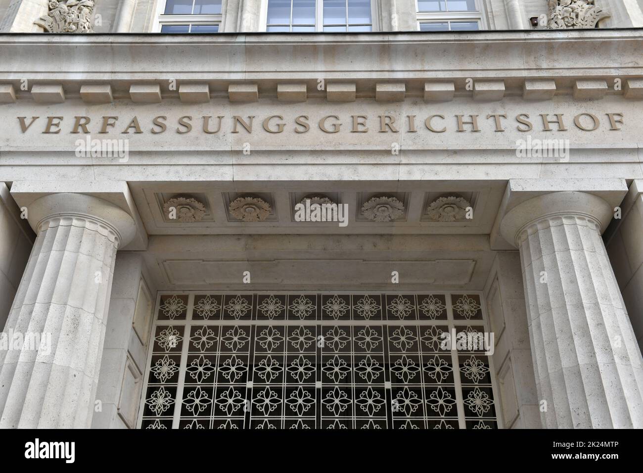 Verfassungsgerichtsbarkeit hi-res stock photography and images - Alamy