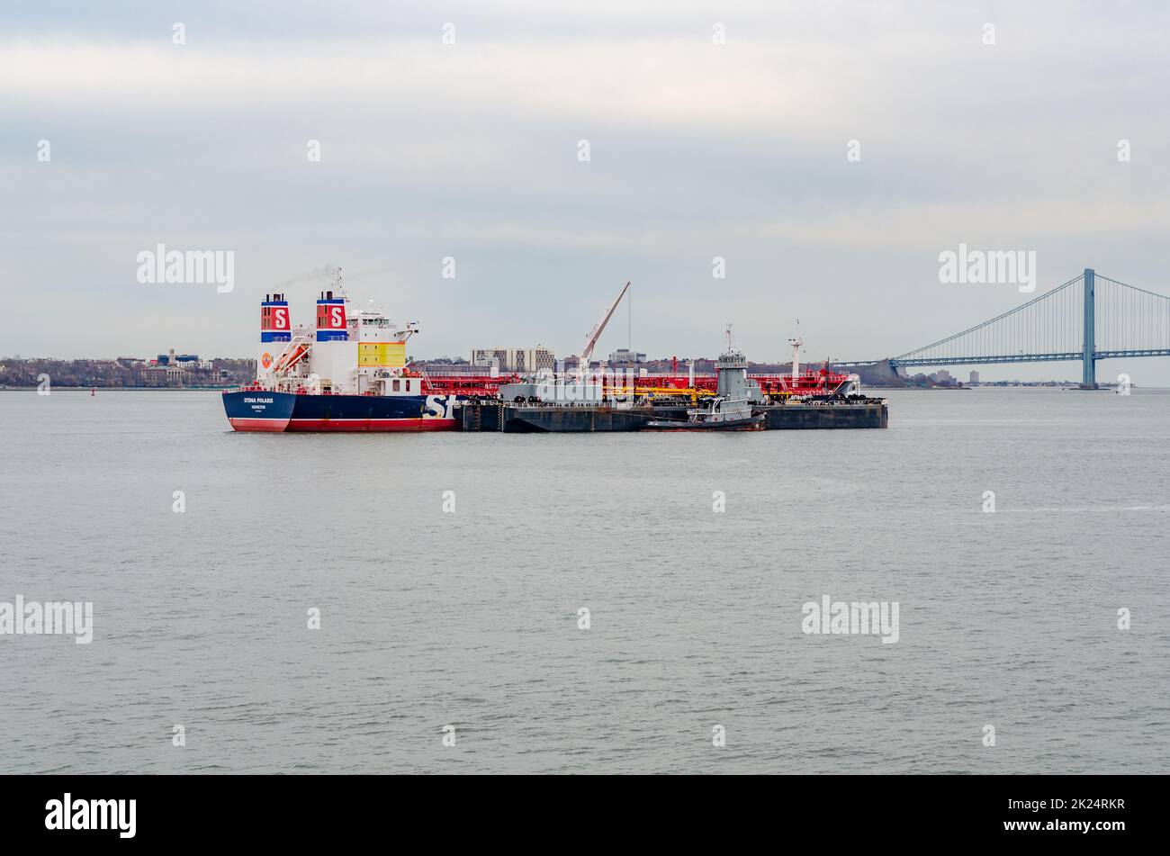 Different industrial ships, Stena Polaris Hamilton at Hudson River, New ...