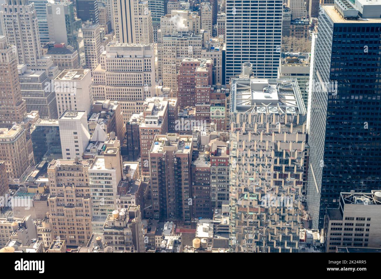 Manhattan Skyscraper, Looking down from Rockefeller Center during ...