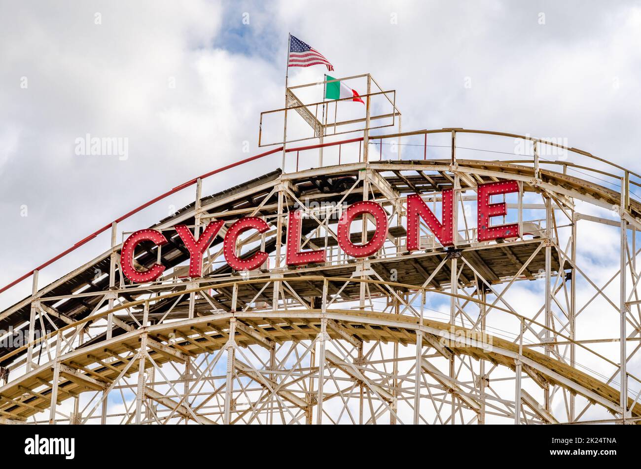 Cyclone Wooden Rollercoaster Red Logo with American Italian flag on the ...