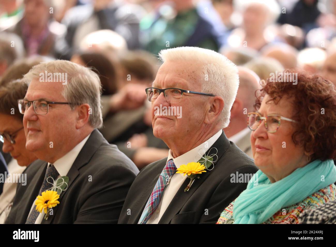 v.li. Joachim Schuster (Bürgermeister der Stadt Neuenburg am Rhein ...