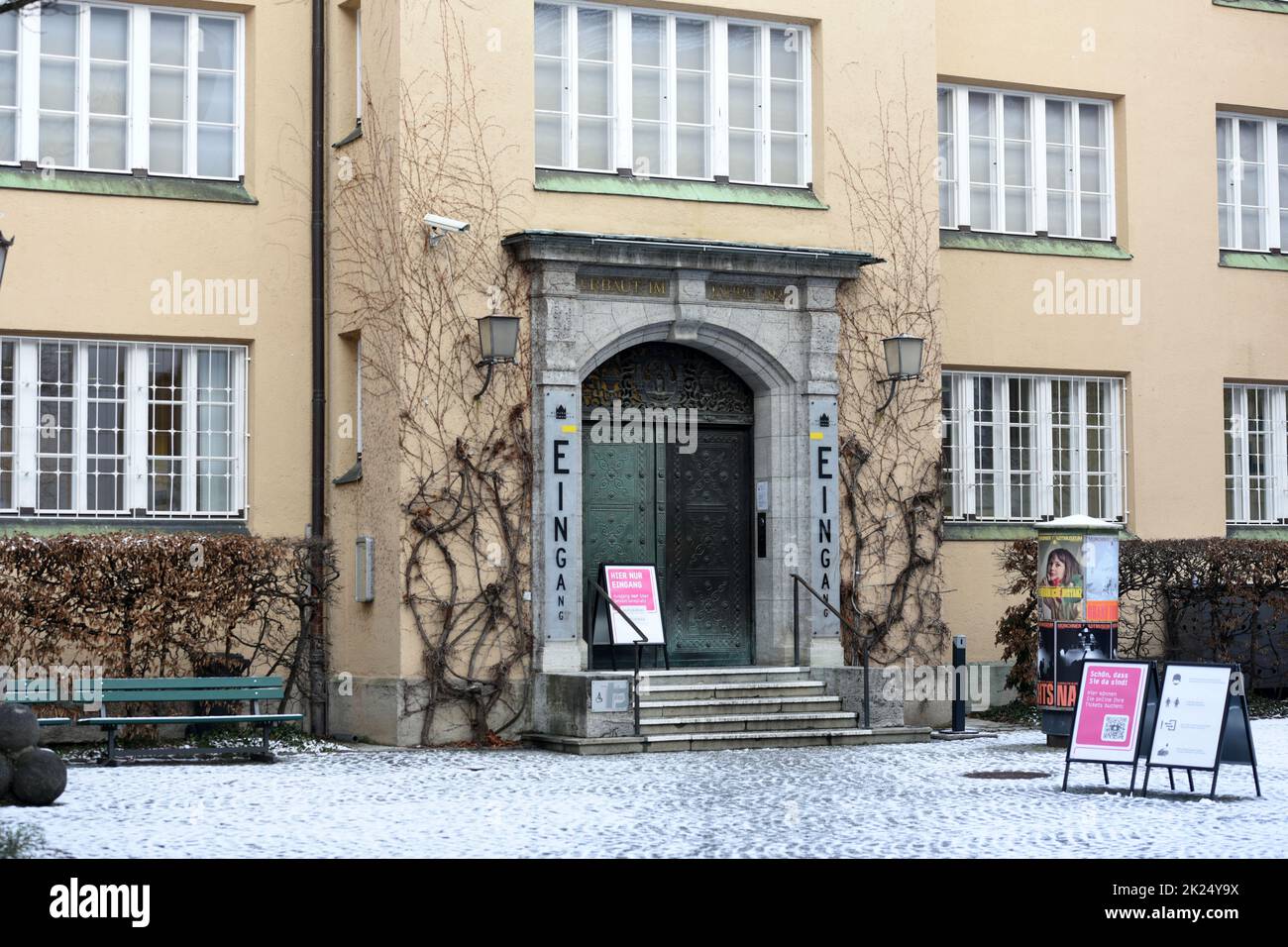 Eingang zum Stadtmuseum im Zentrum von München, Bayern, Deutschland ...