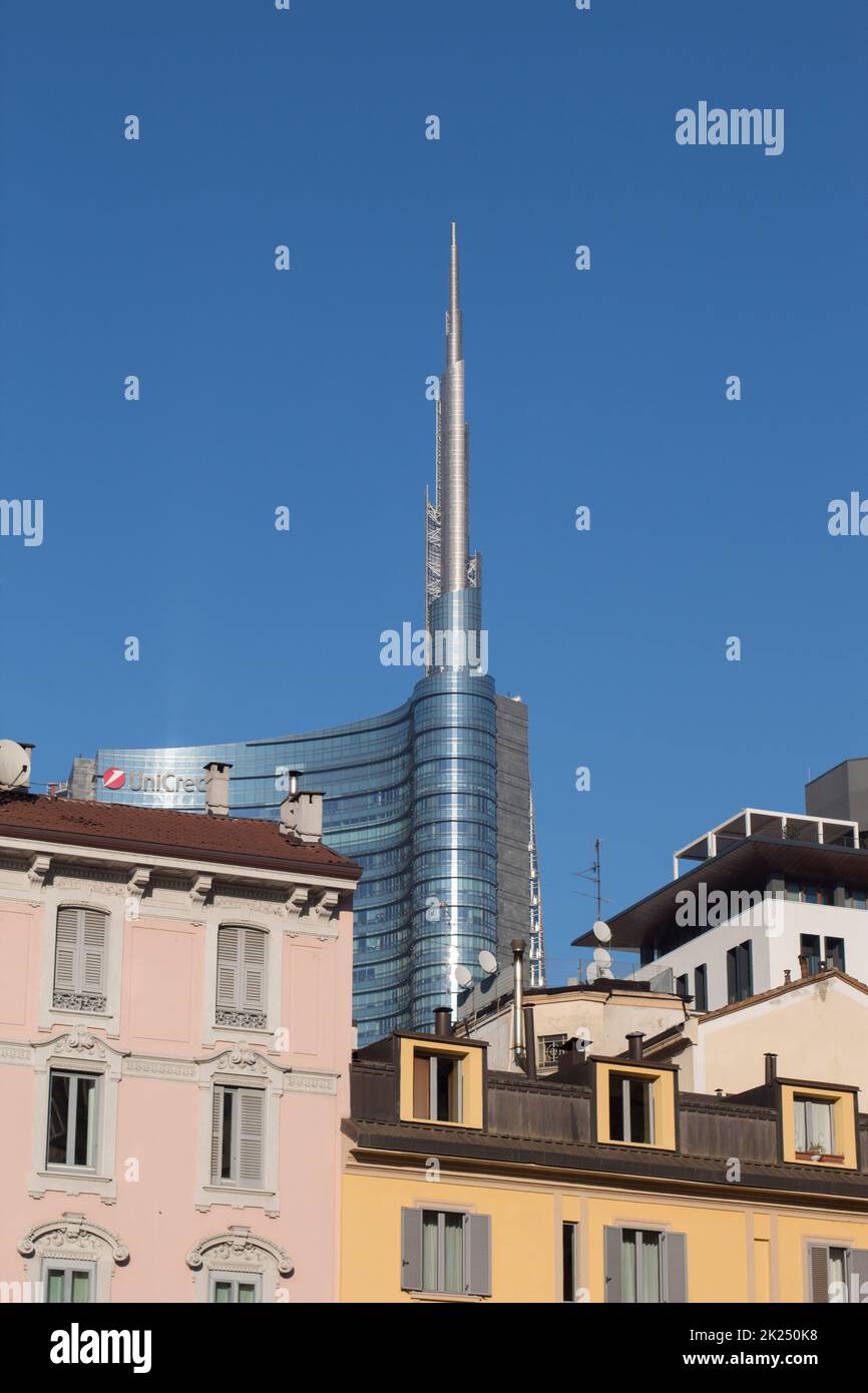 MILAN, ITALY December 26, 2021 - Iconic skyscraper of Unicredit Tower ...