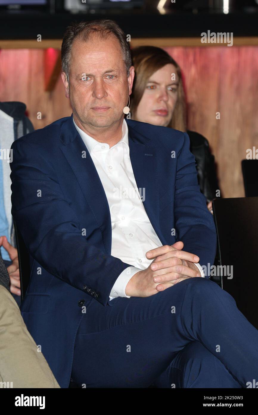 Joachim Stamp ( Spitzenkandidat FDP Land NRW ), Dialog Tour der FDP ...