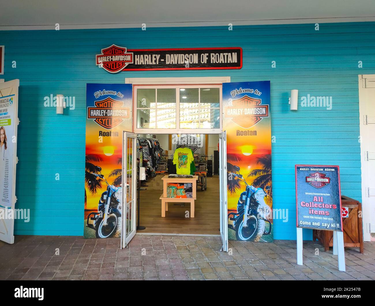Roatan, Honduras - April 26, 2022: Shop area at port and town center of ...