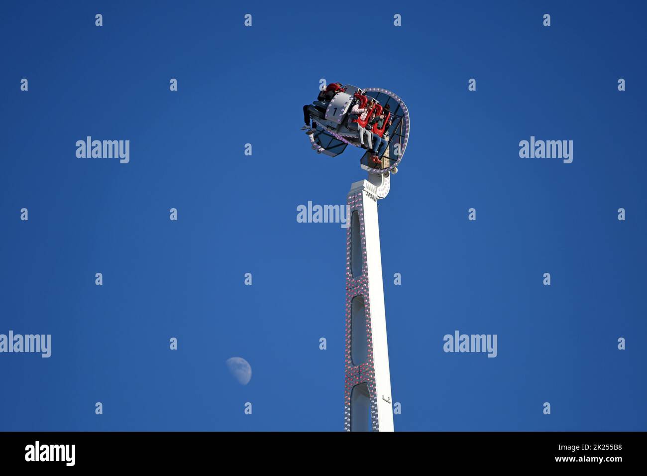 Der große Vergnügungspark "Prater" in Wien, Österreich, Europa - The ...