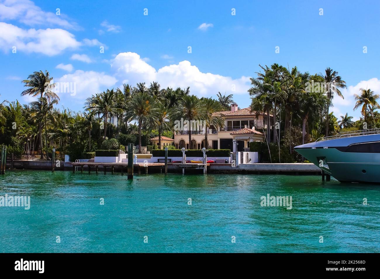 Luxurious mansion in Miami Beach, florida at U.S.A Stock Photo - Alamy