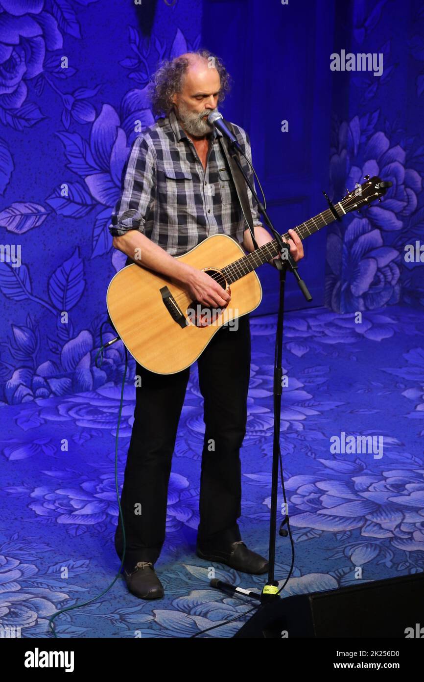 Hans-Timm "Timsen" Hinrichsen (Santiano) "Vertell doch mal ...