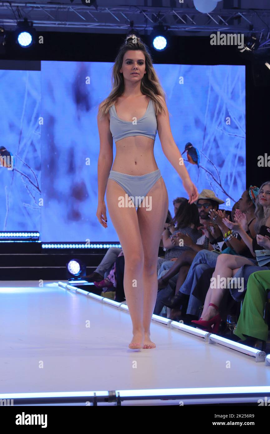 Ana Martinovic, Ernstings Family Fashion Show Herbst/Winter 22 im Hotel Atlantic, Hamburg, 20.06 ...