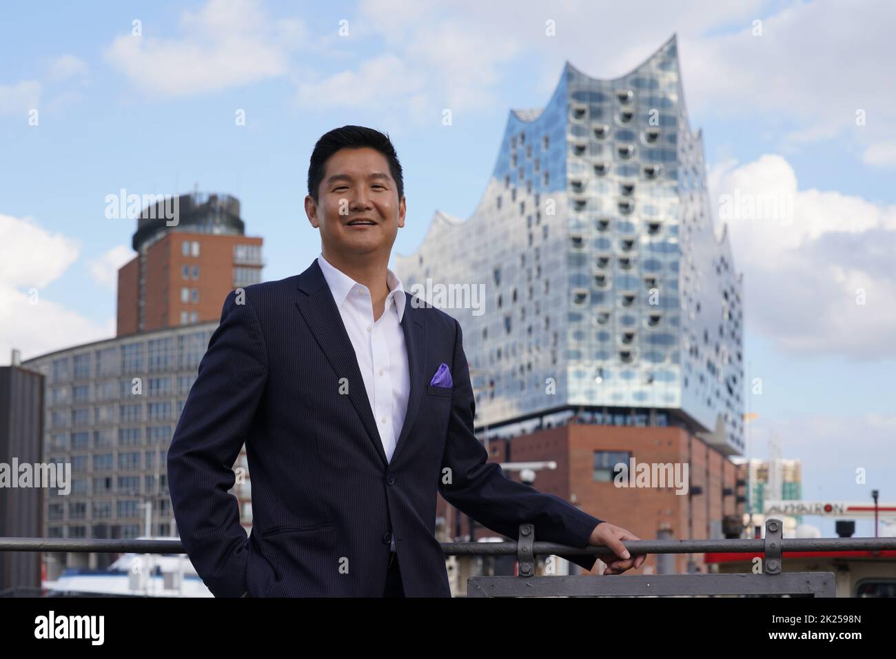 Hamburg, Germany. 22nd Sep, 2022. Jason Chue, Consul General at the U.S ...