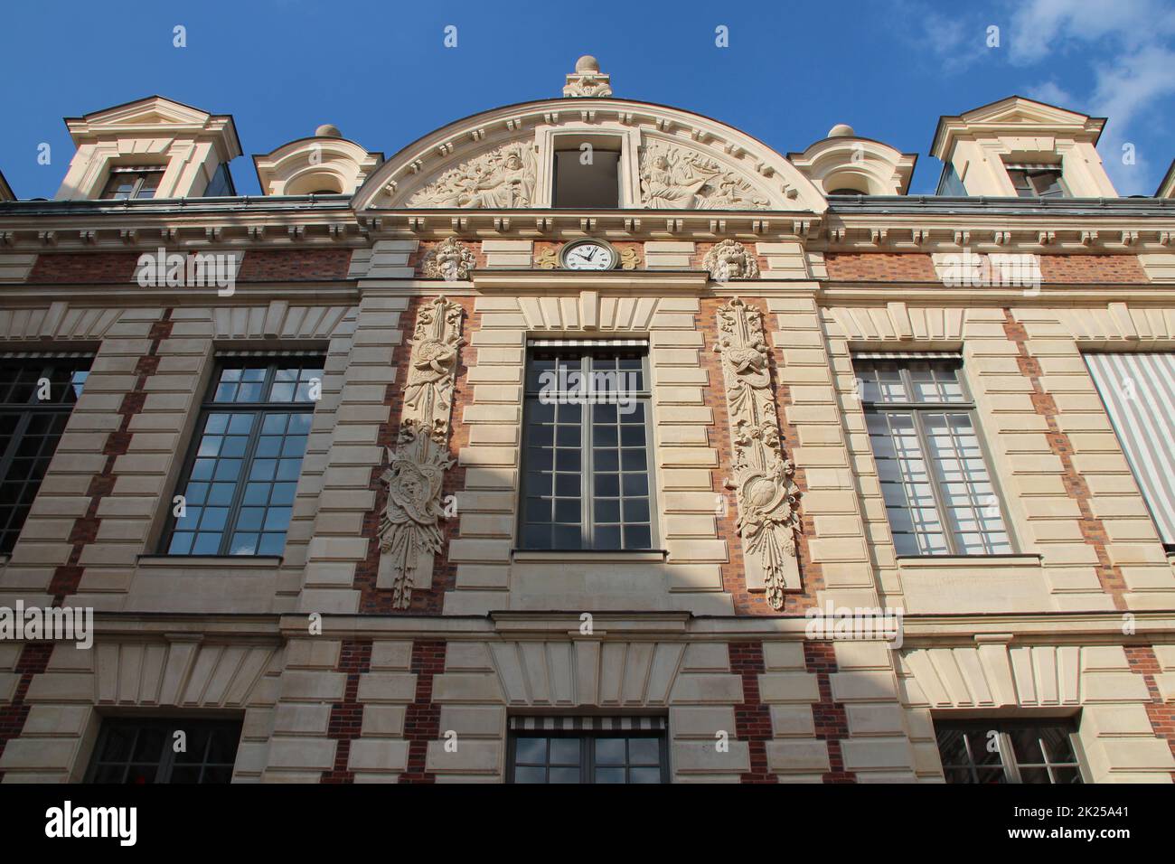 french national library (bnf richelieu) in paris (france Stock Photo ...