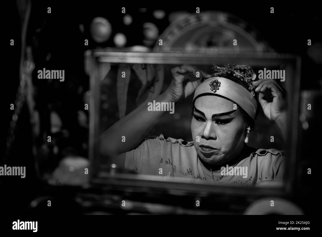 Chinese Opera performing art Stock Photo - Alamy