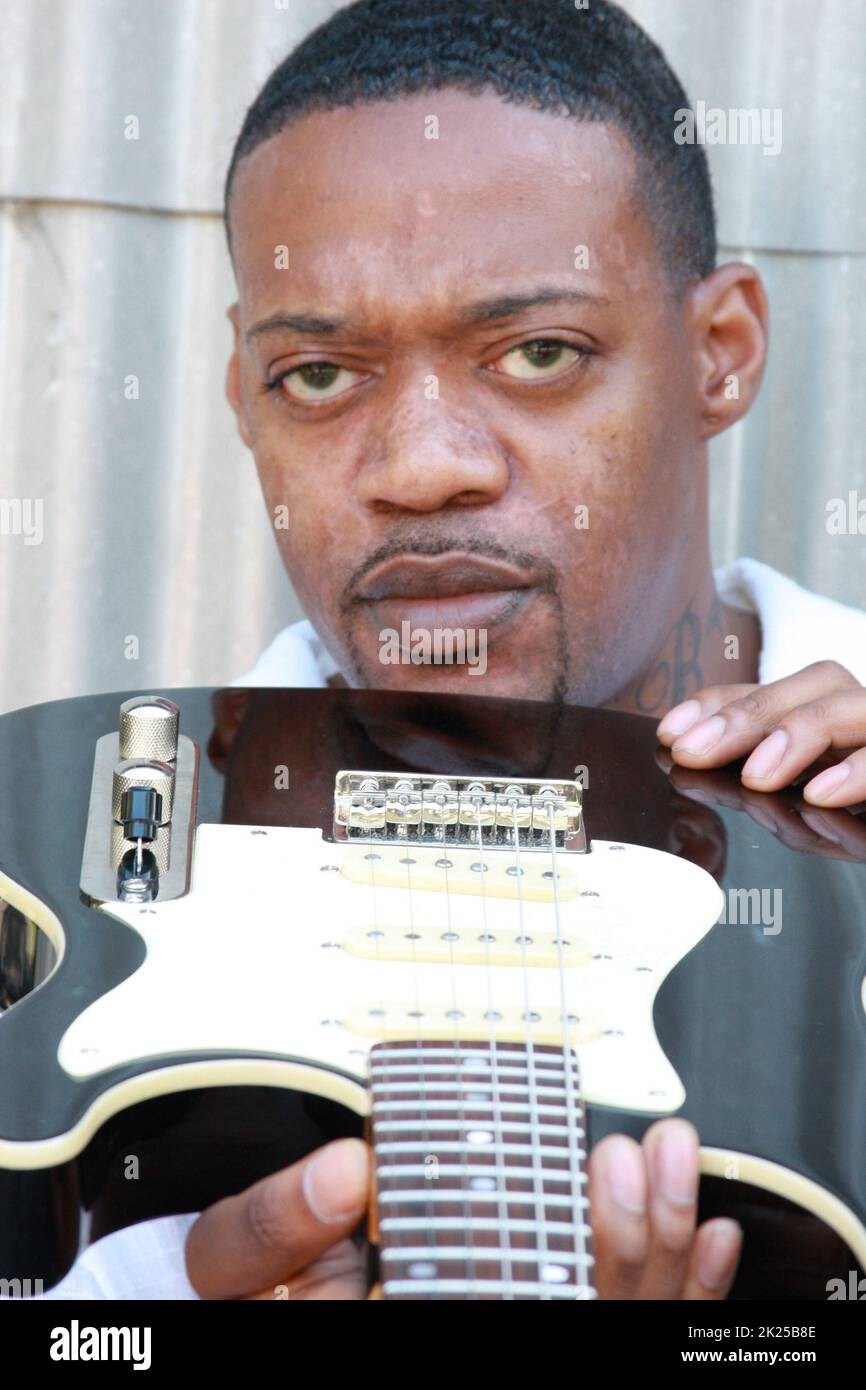 Eric Gales Seabastepool , Ca 2000 Credit: Ross Pelton/MediaPunch Stock ...