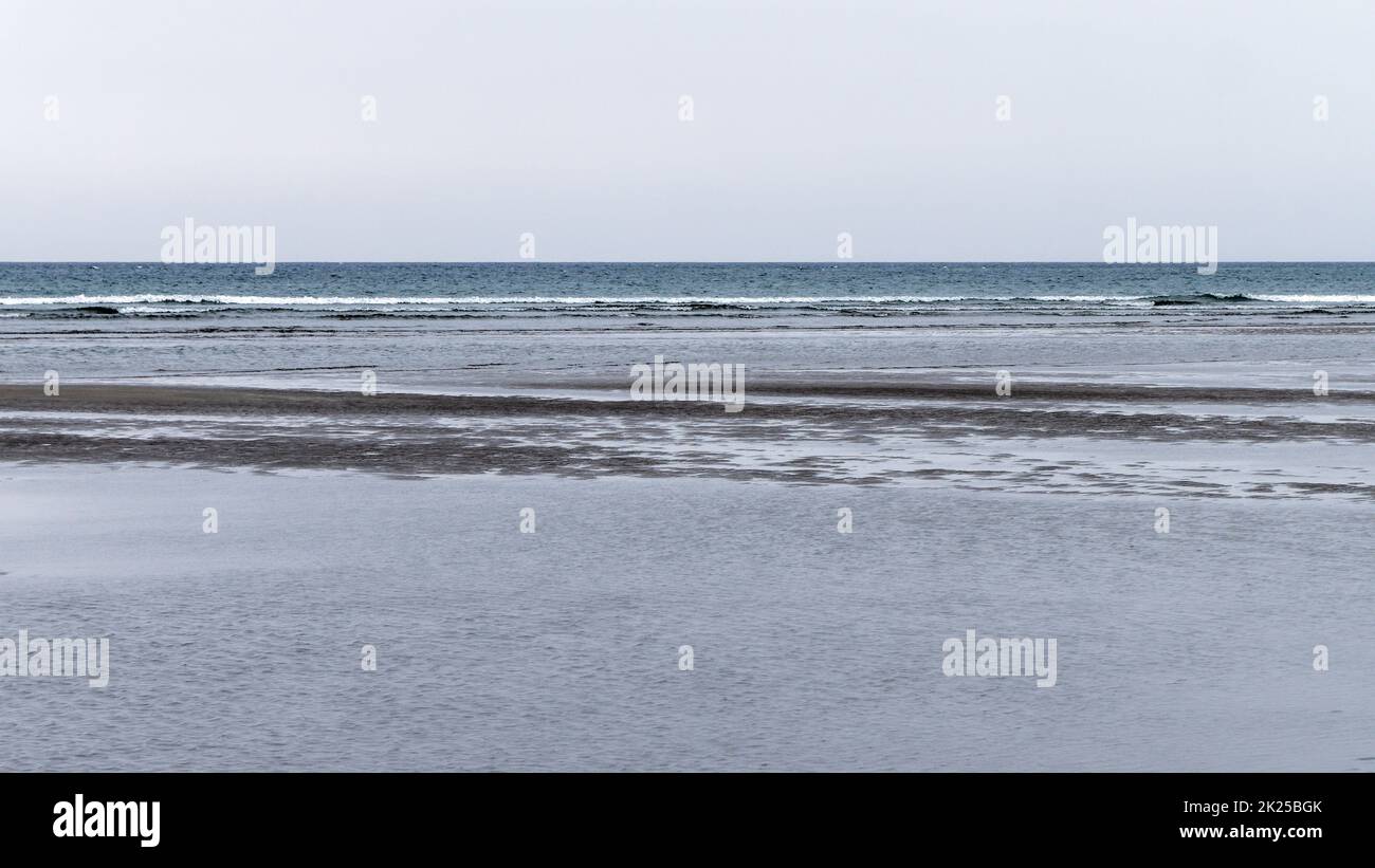 Harsh marine environment hi-res stock photography and images - Alamy