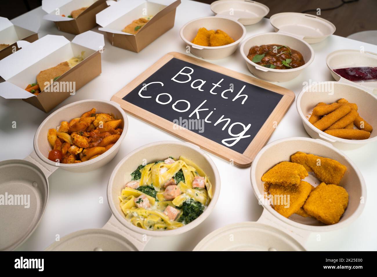 Batch Meal Prep And Cooking Stock Photo - Alamy
