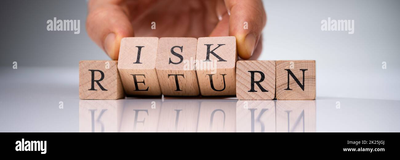 Risk return balance hi-res stock photography and images - Alamy