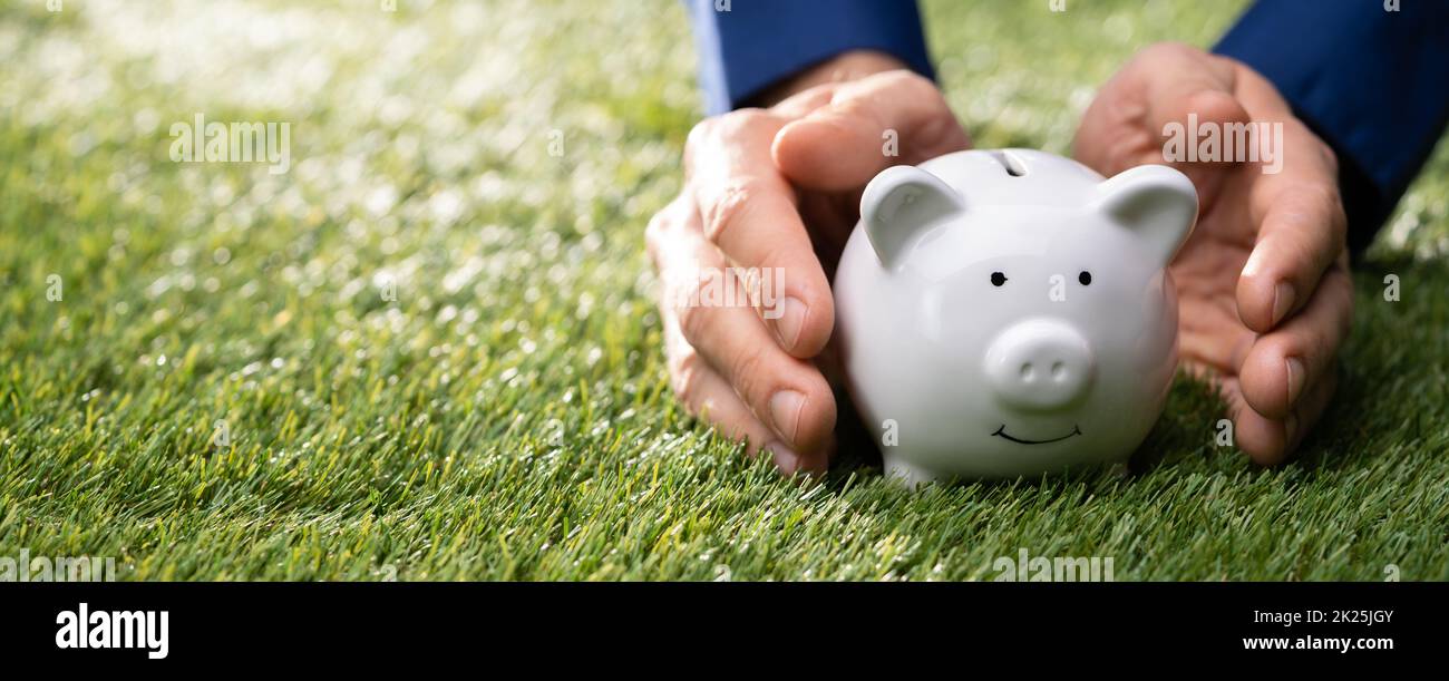 Save energy money hi-res stock photography and images - Alamy