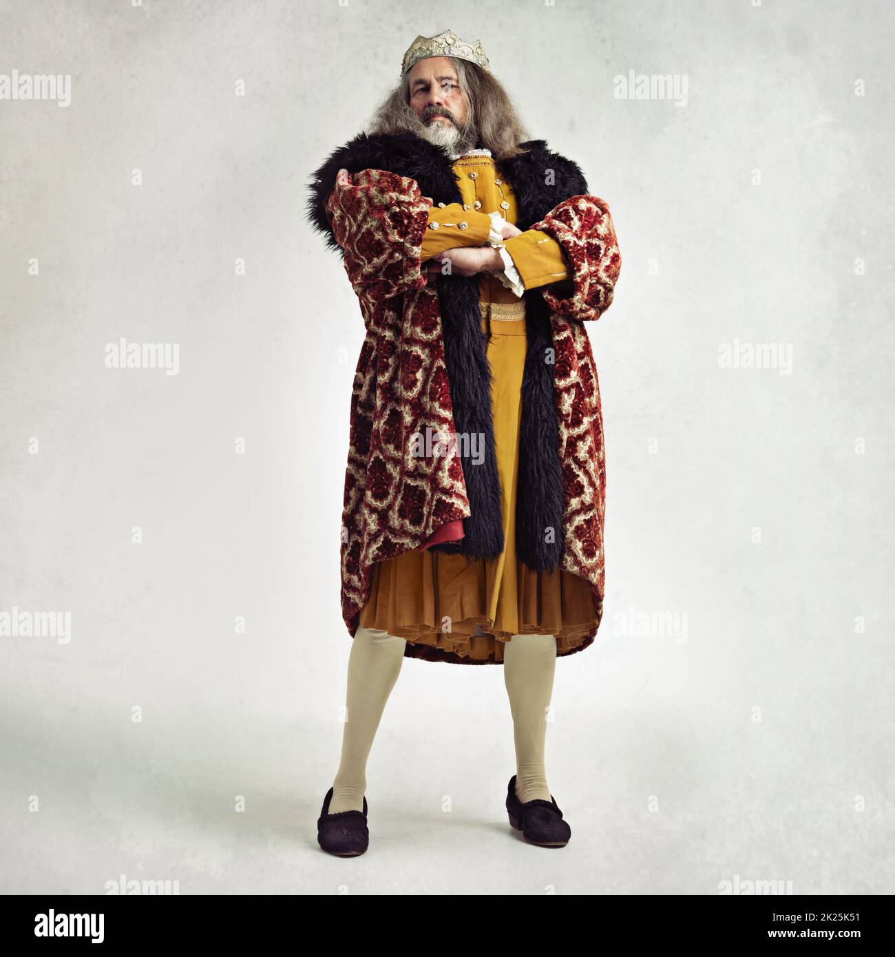 Regal pose hi-res stock photography and images - Alamy