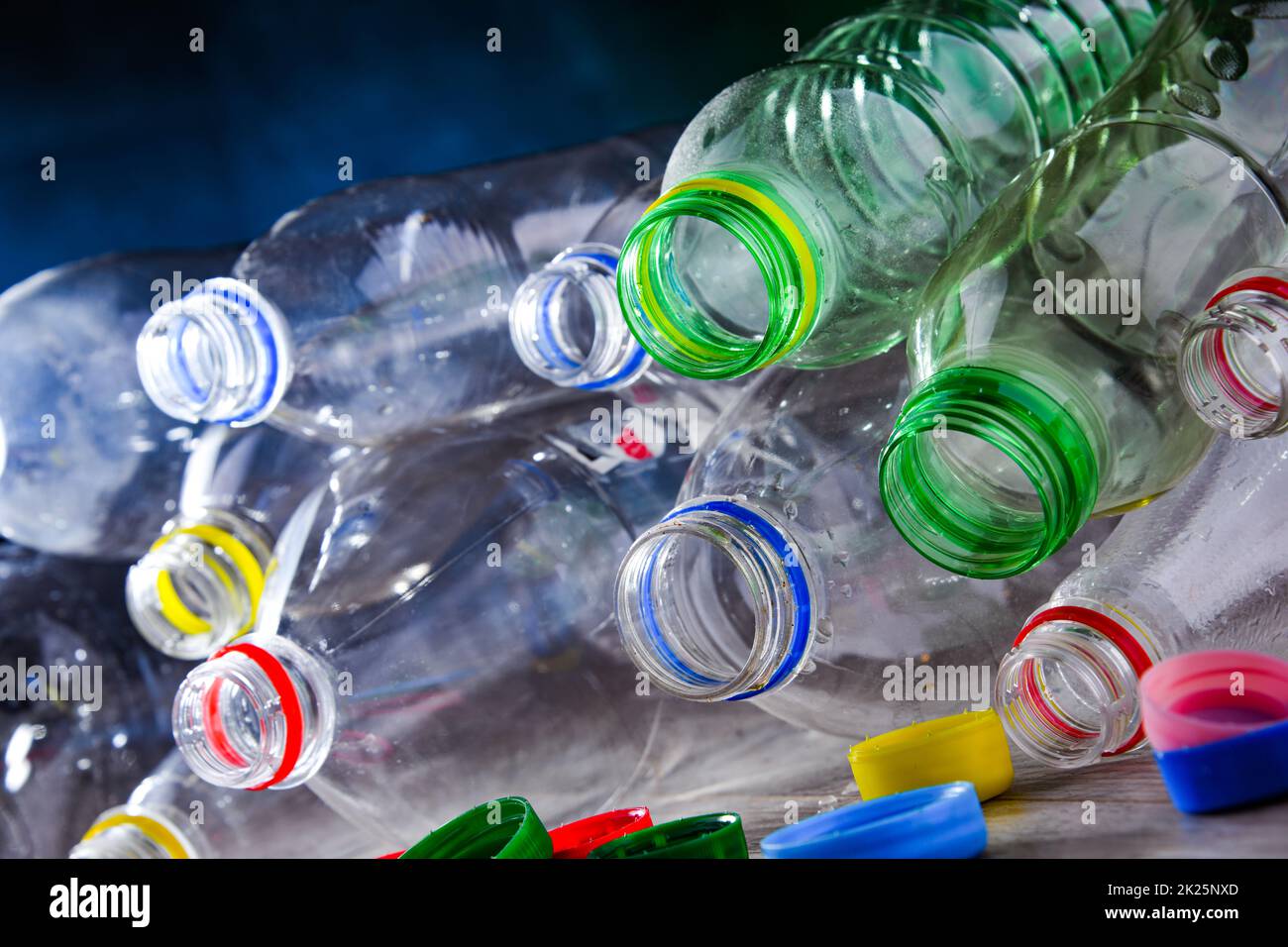 Empty carbonated drink bottles. Plastic waste Stock Photo - Alamy