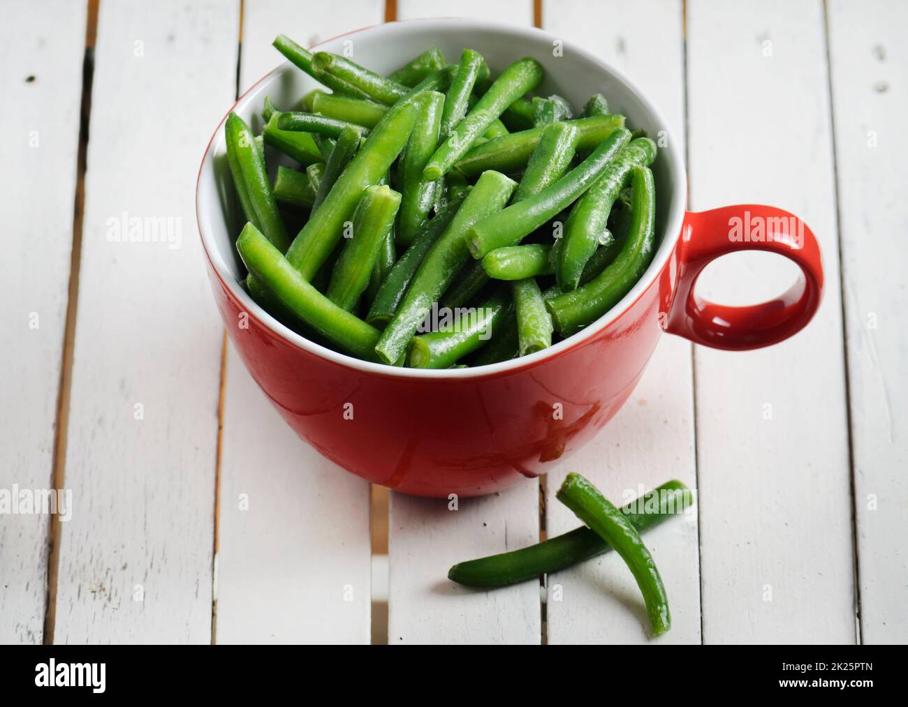 Colorful green beans hi-res stock photography and images - Alamy