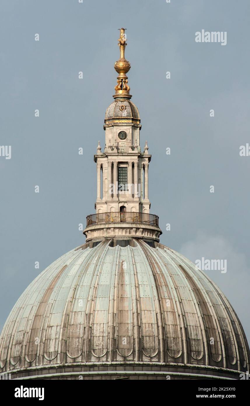 Closeup photo of tower roof on St Paul's Cathedral in London Stock ...