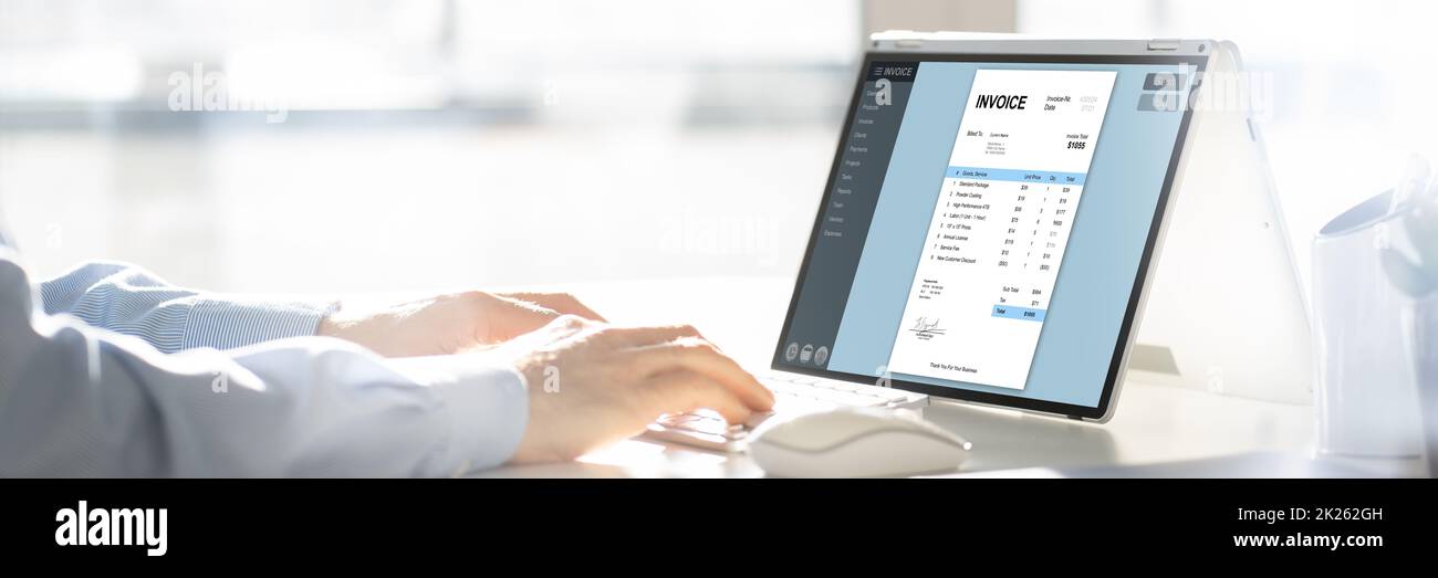 Online Digital E Invoice Statement Stock Photo - Alamy