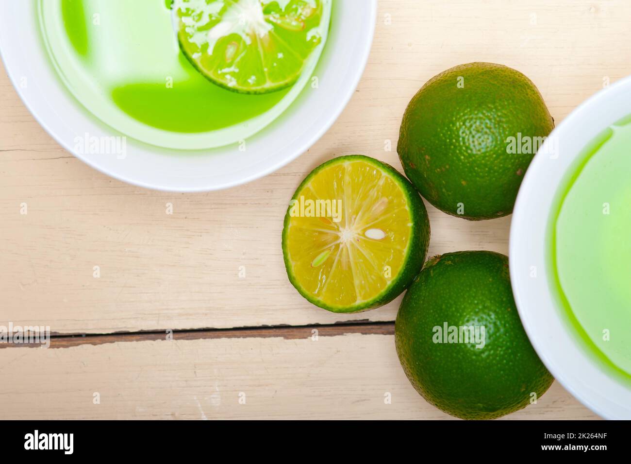green lime lemonade Stock Photo - Alamy