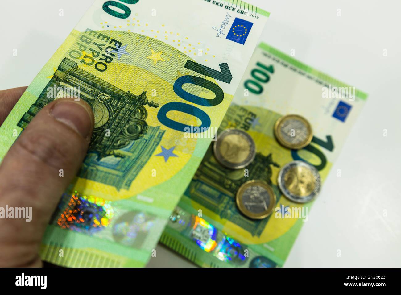 100 euro hi-res stock photography and images - Alamy