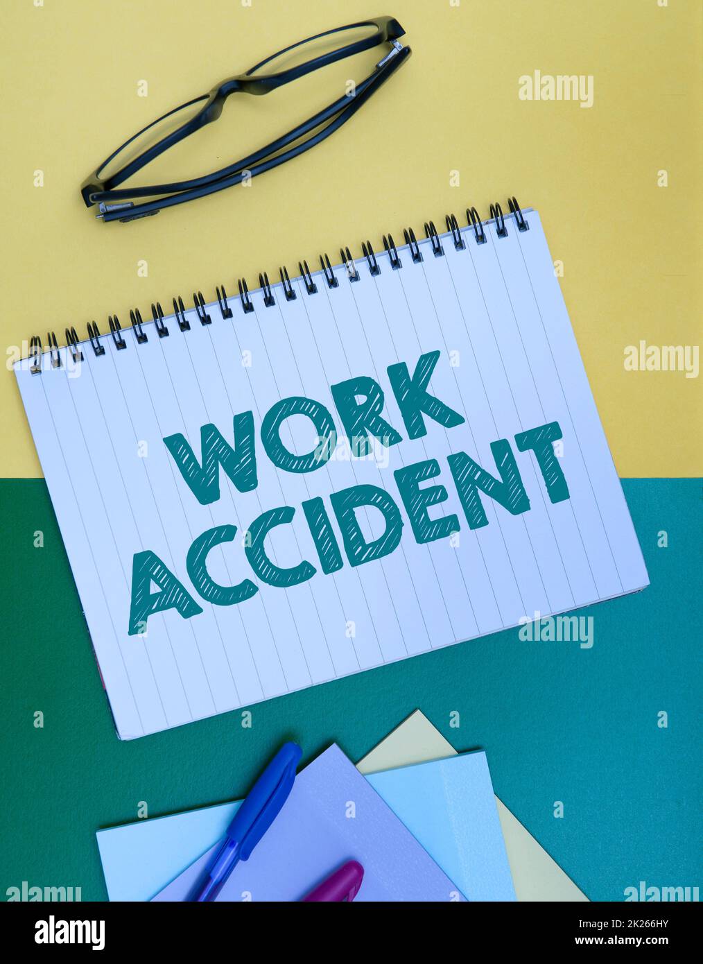 Accident school ambulance hi-res stock photography and images - Alamy