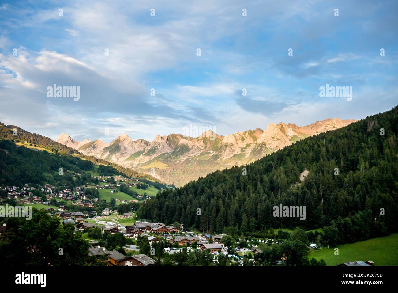 Sunset on The Grand-Bornand village and the Aravis mountain range Stock ...