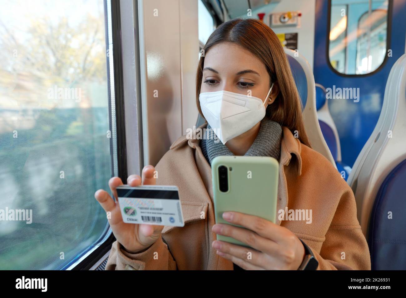 Smart card transport hi-res stock photography and images - Alamy