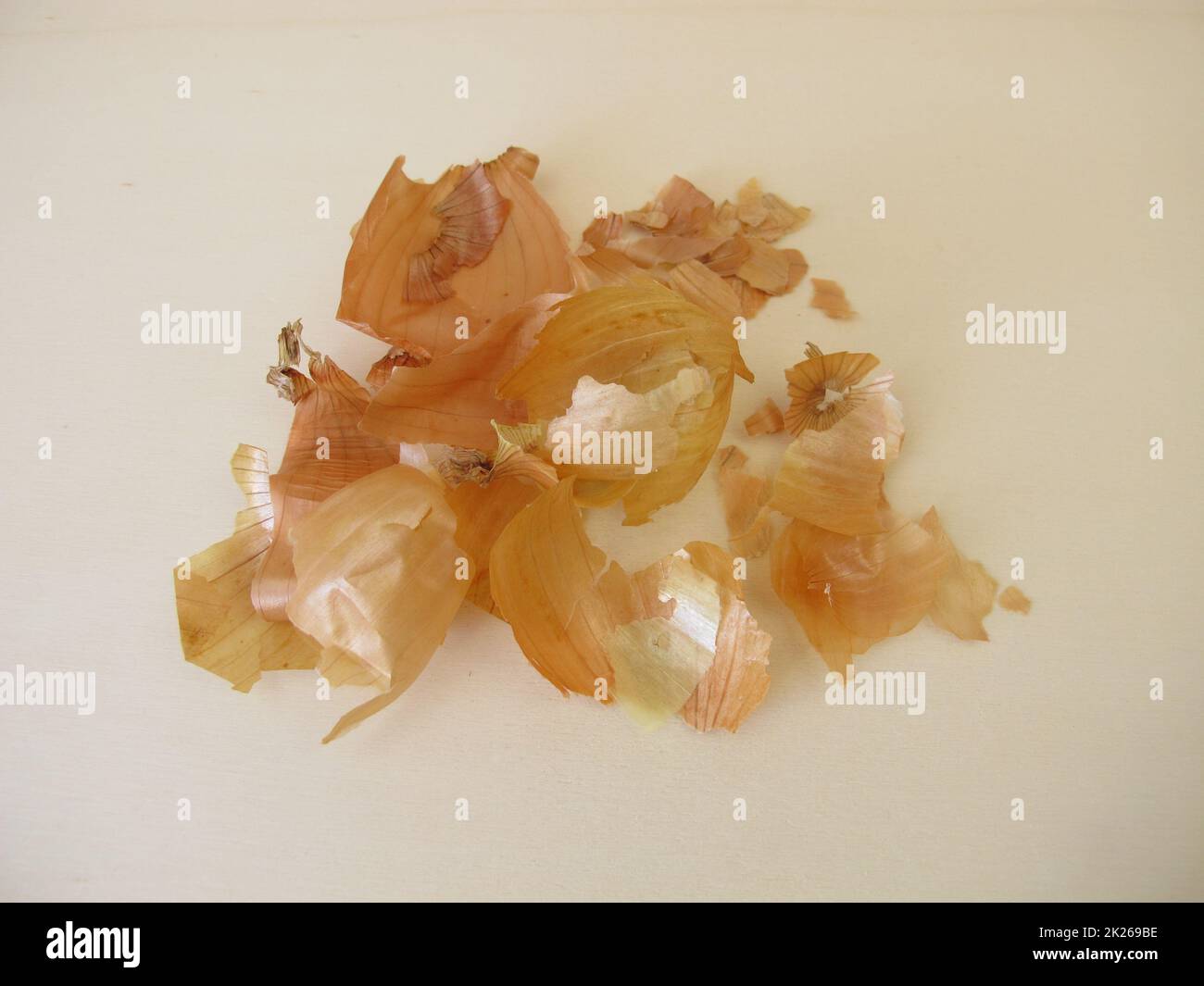 Zero waste - Onion peel for tea, for a coloring agent or for a plant ...