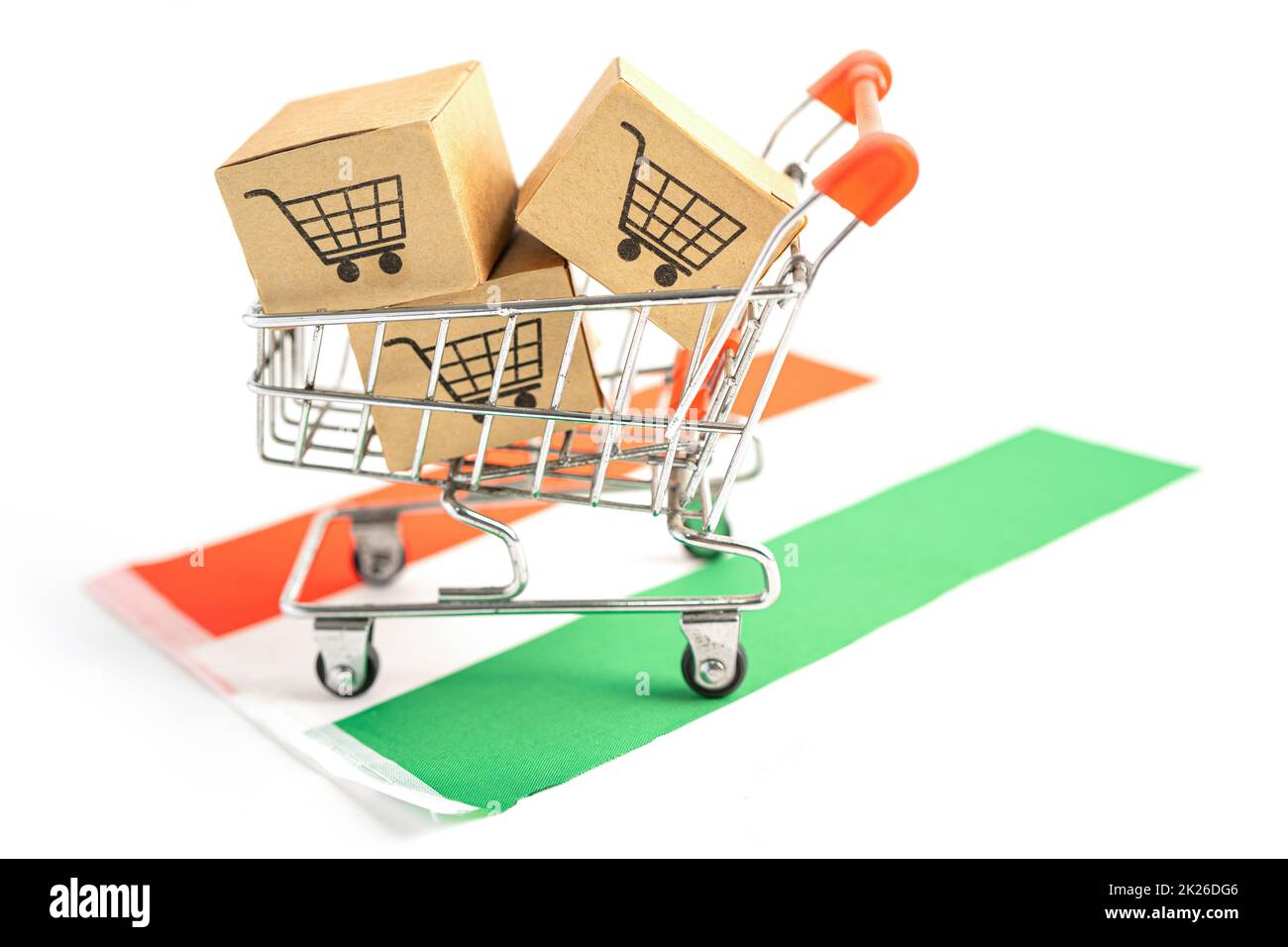 Finance business logo Cut Out Stock Images & Pictures - Alamy