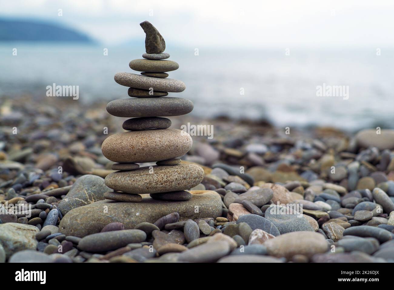 Sea pyramid hi-res stock photography and images - Alamy