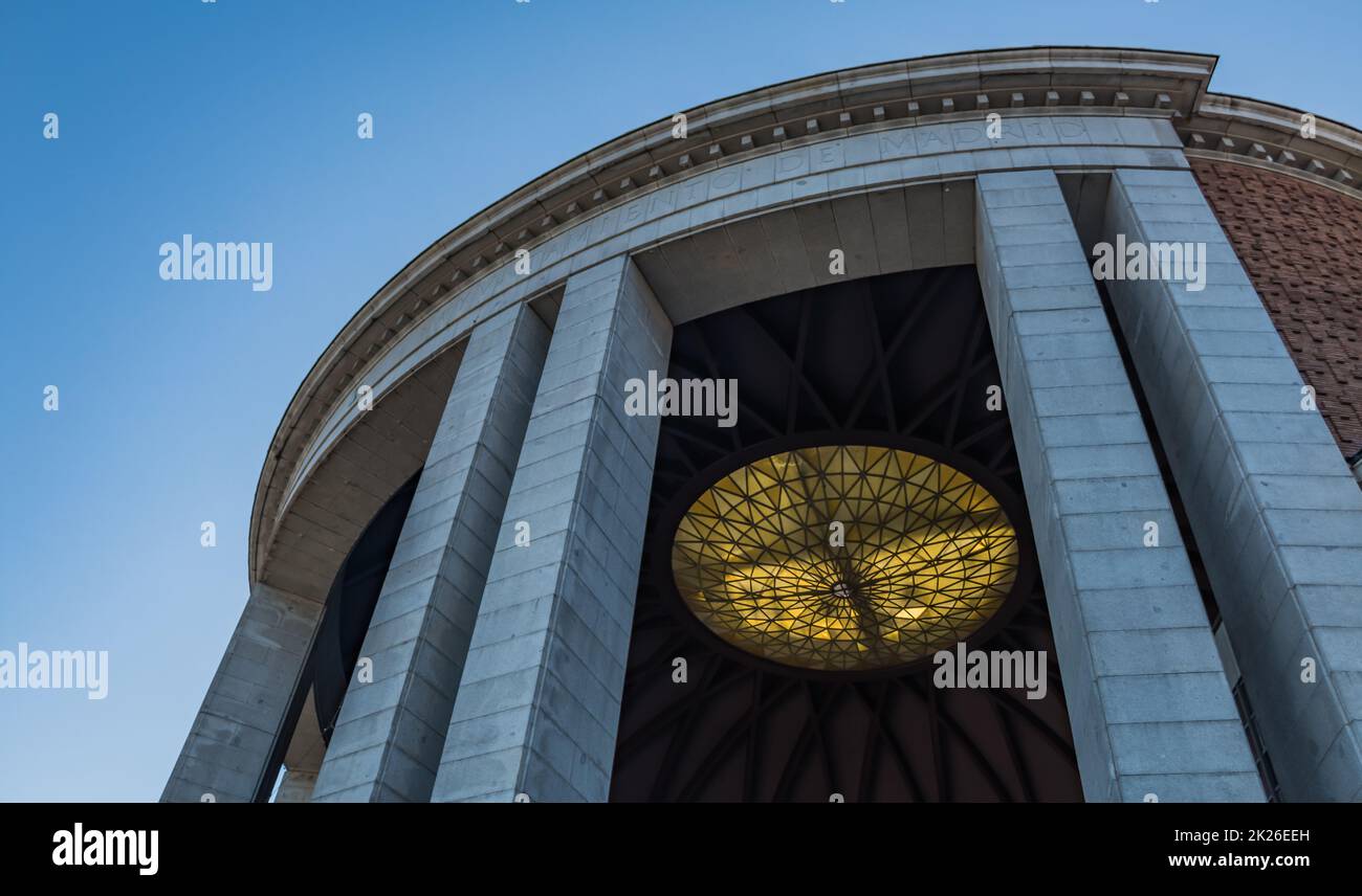 Moncloa building hi-res stock photography and images - Alamy