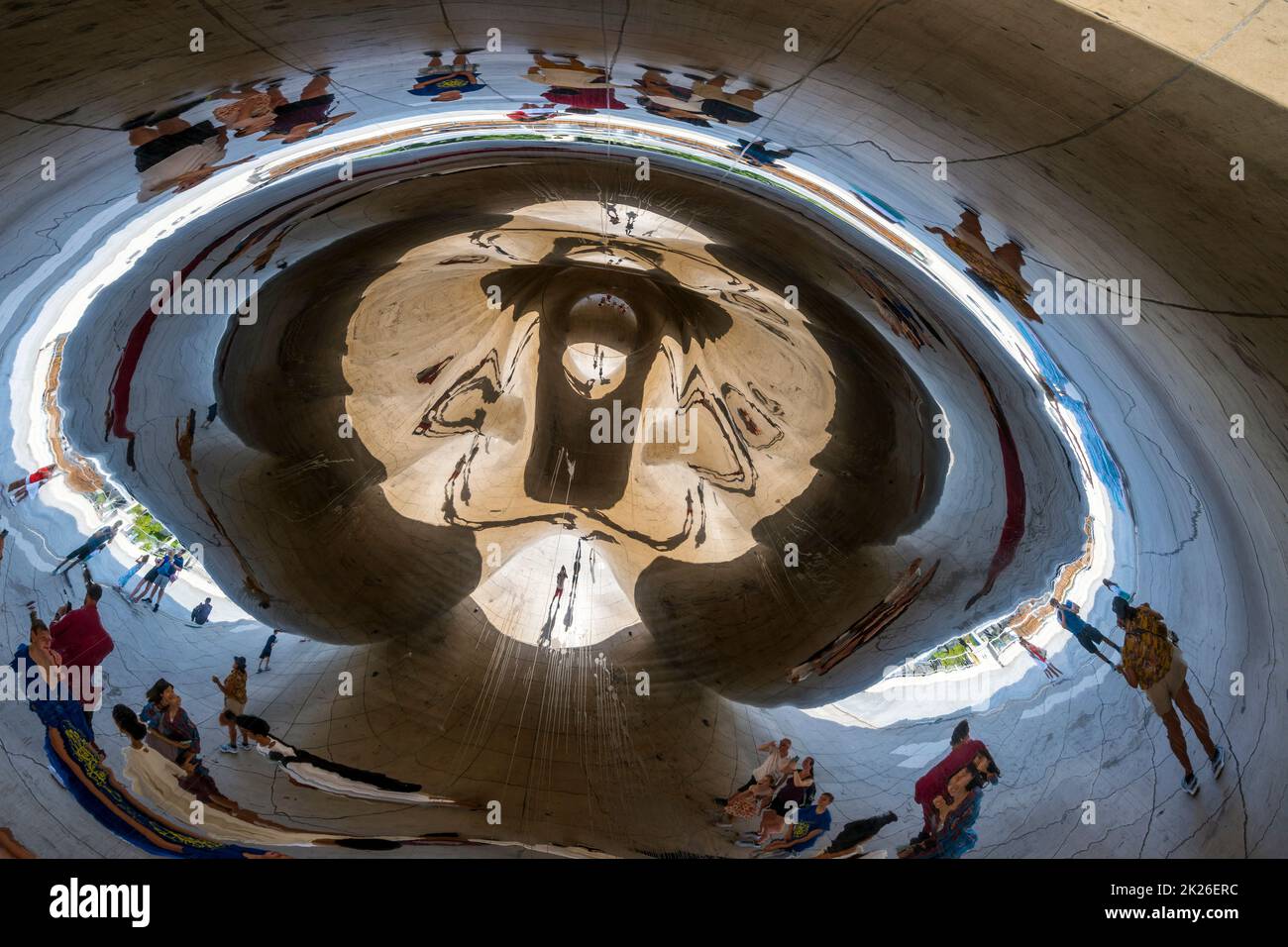 Cloud Gate stainless steel sculpture by Indian-born British artist ...