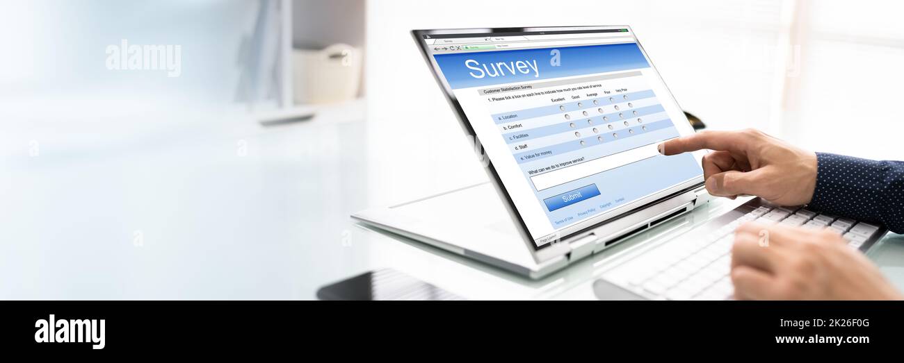 Fill filling survey questionnaire hi-res stock photography and images ...
