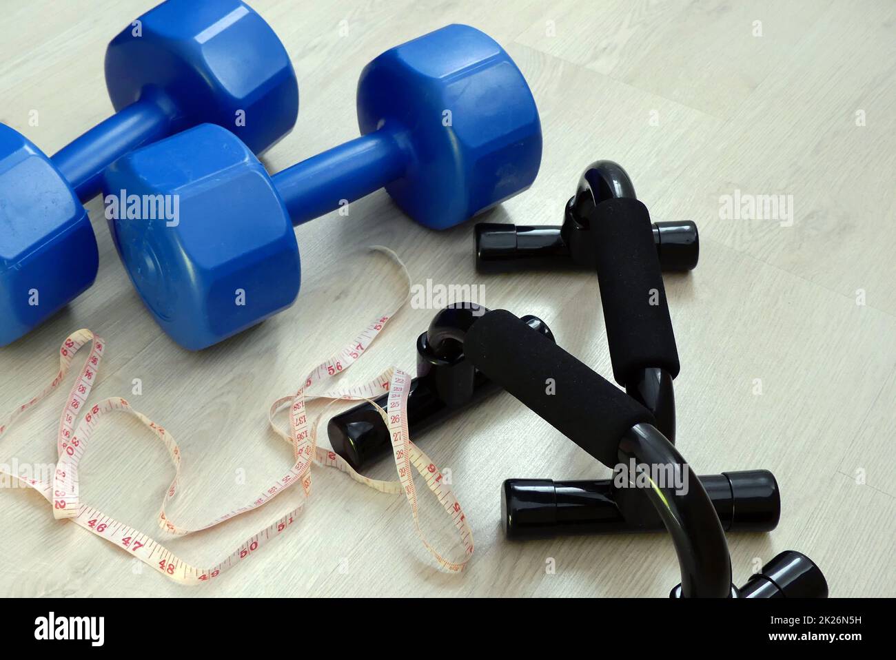 losing weight and losing weight, measuring tape in the same frame, 5 kg ...