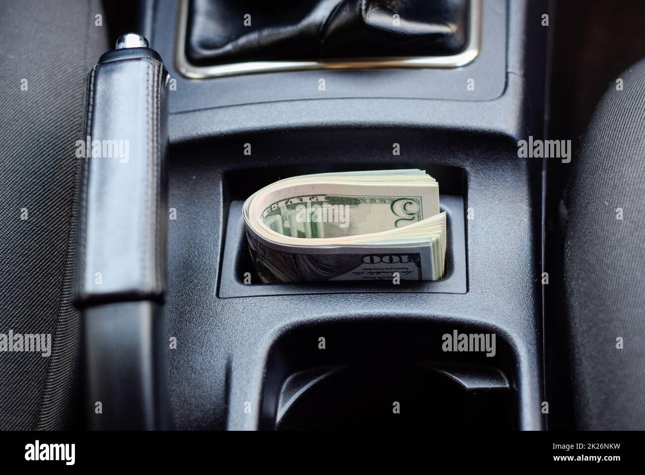 Car transaction hi-res stock photography and images - Alamy