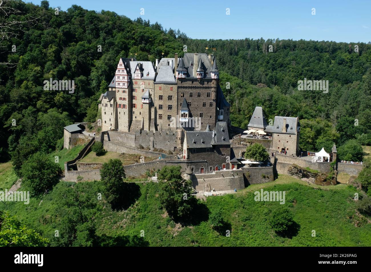 Eltz castle fall hi-res stock photography and images - Alamy