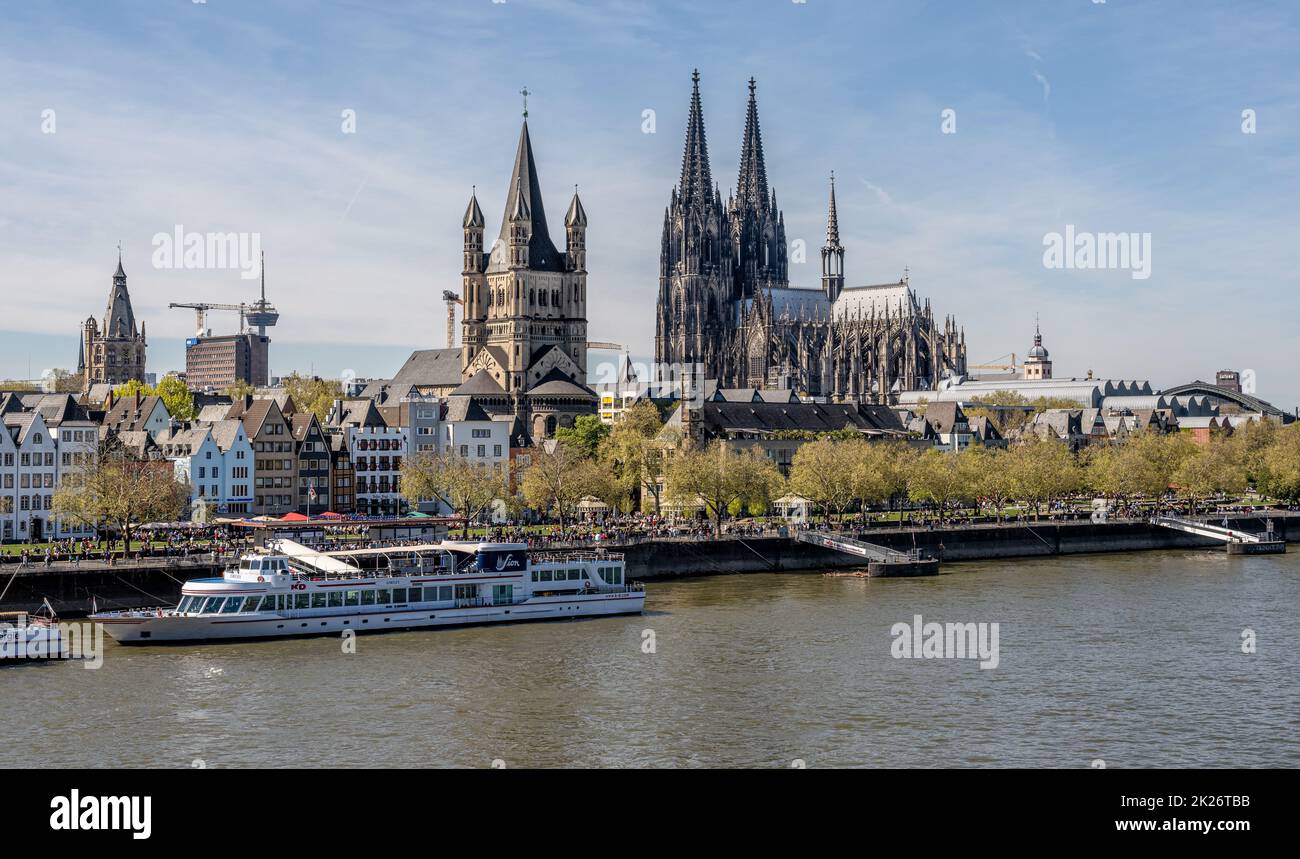 Great Saint Martin Church (Groß Sankt Martin) and Cologne Cathedral ...