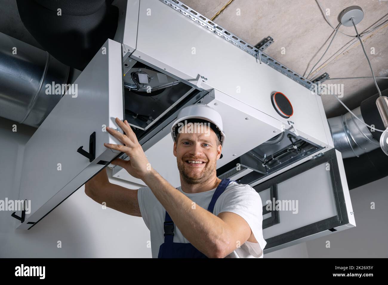 Hvac system industry hi-res stock photography and images - Alamy