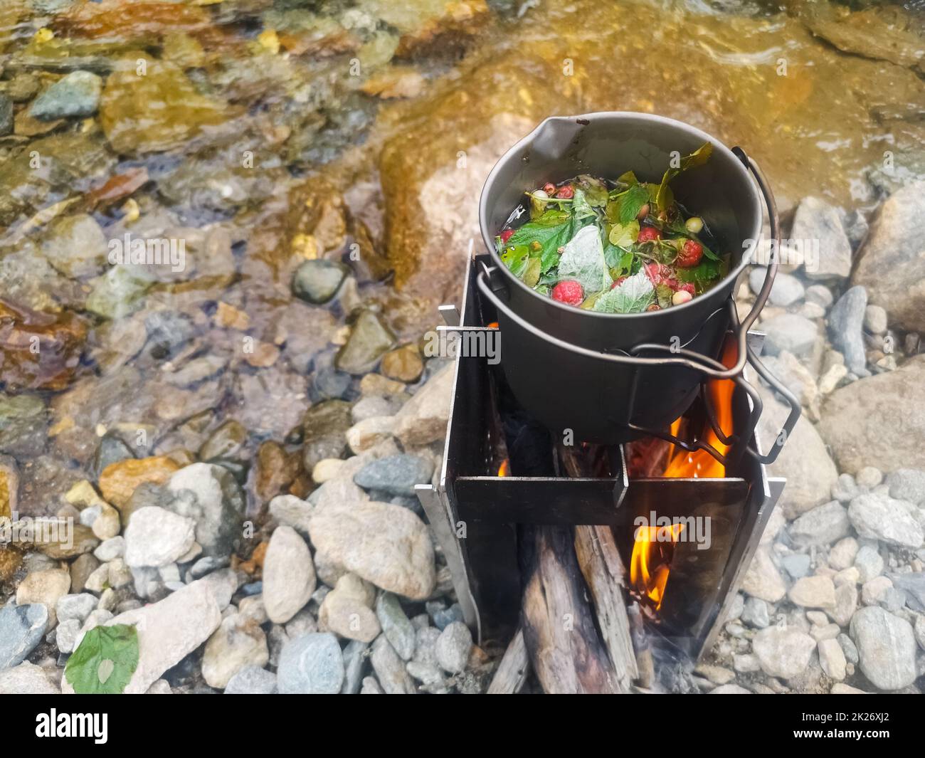 Tea fire hi-res stock photography and images - Alamy