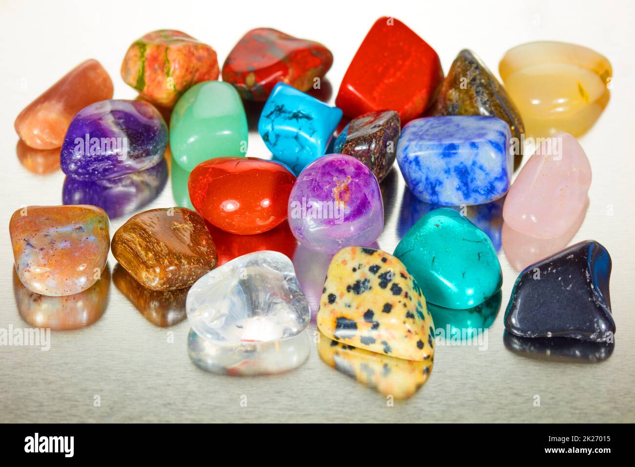 Glitter stones hi-res stock photography and images - Alamy