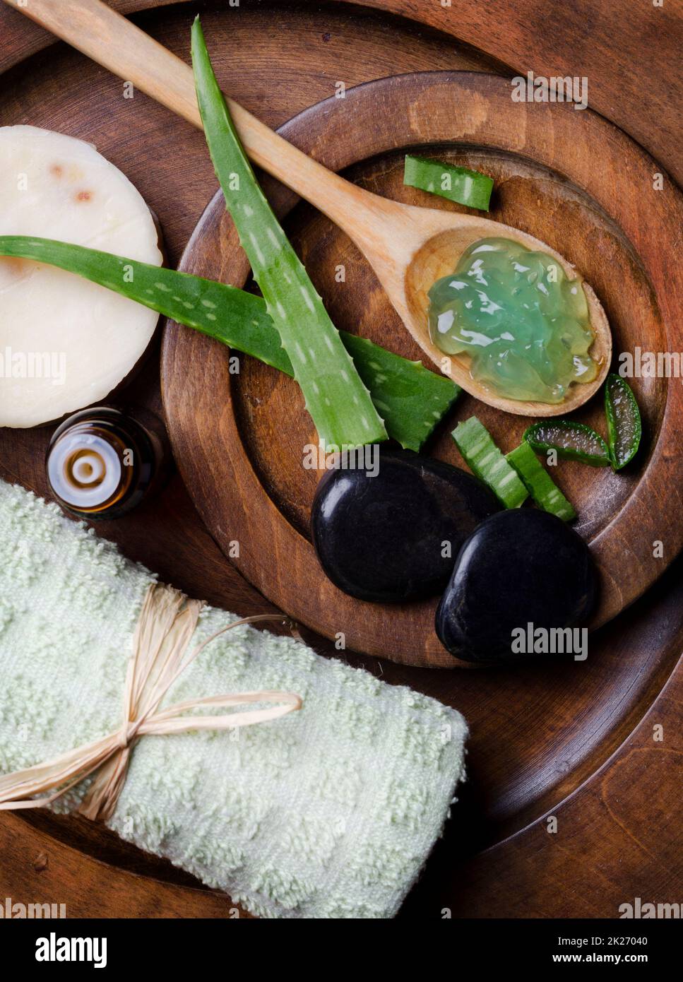 Gel mask towel hi-res stock photography and images - Alamy